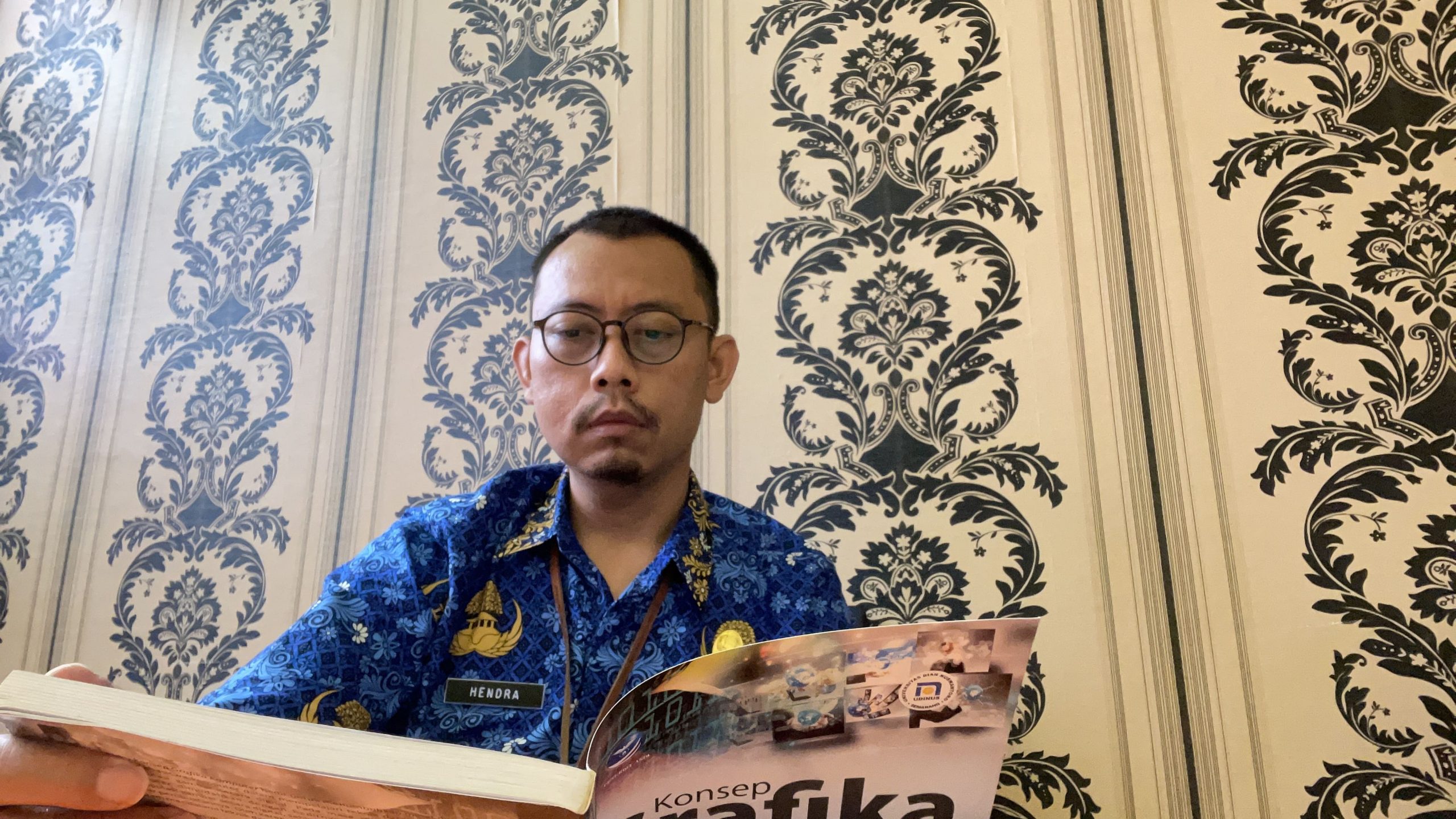 Hendra Dwi Permana: Guru Konten Kreator - NaikPangkat.com